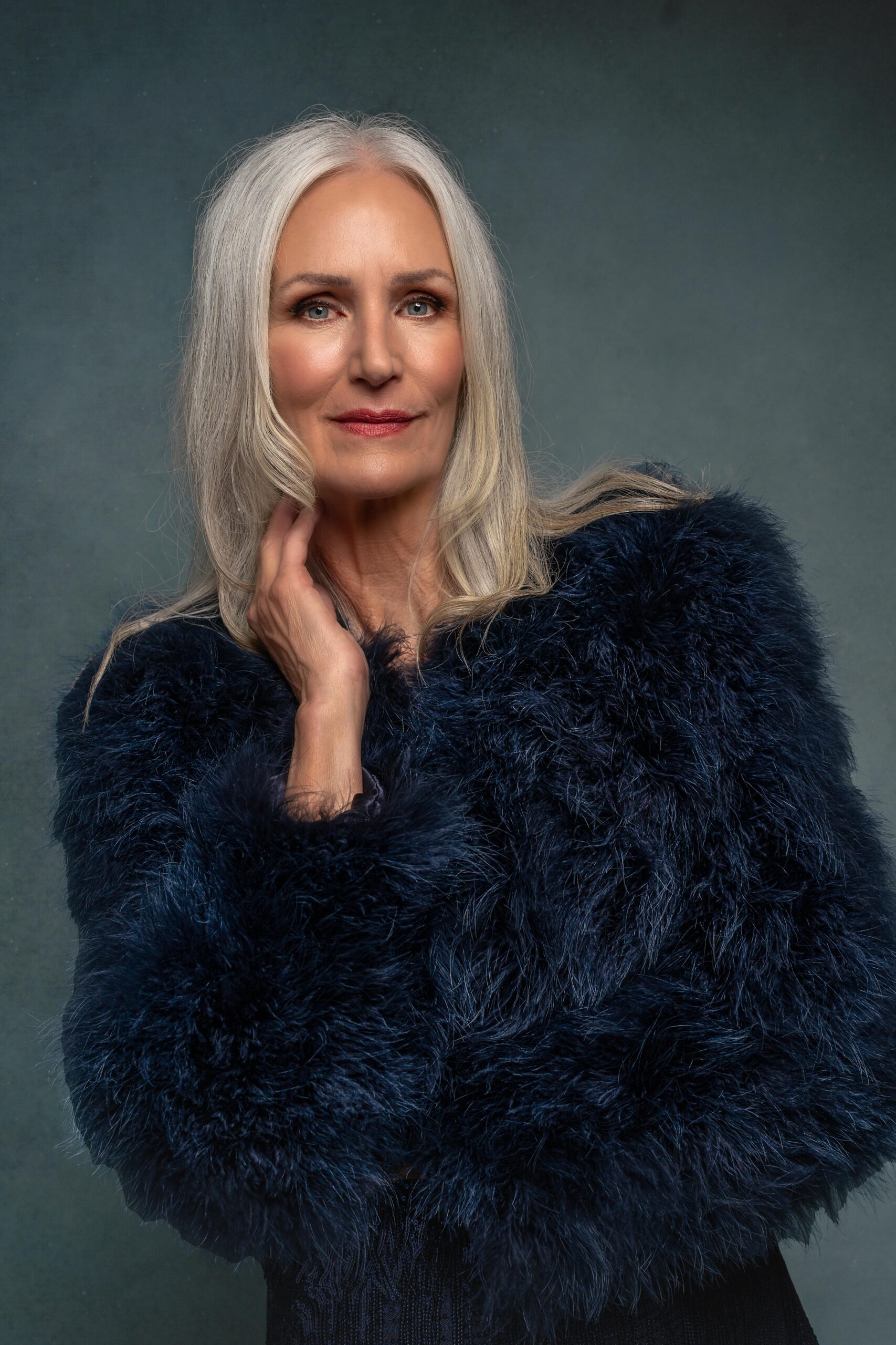 Why Women Over 40 Should have a Photoshoot - photosbygina.com
